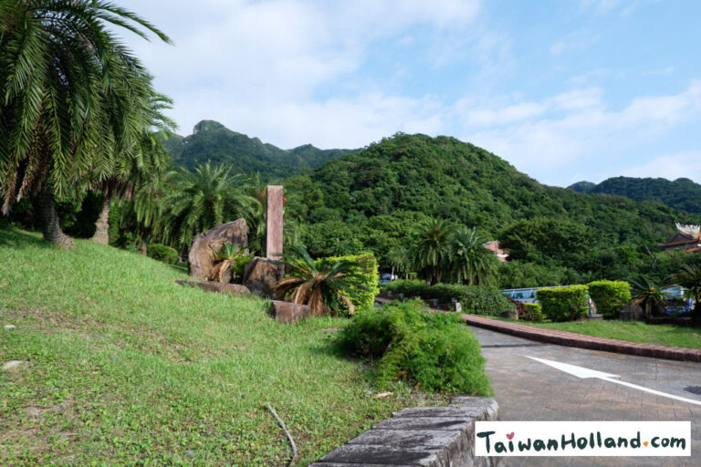 Hiking the Caoling Historic Trail – Taiwanholland.com